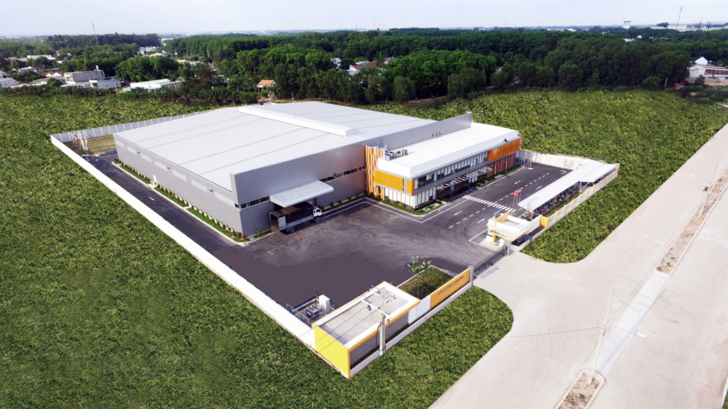 HUNTER DOUGLAS FACTORY - Lê Gia Phúc